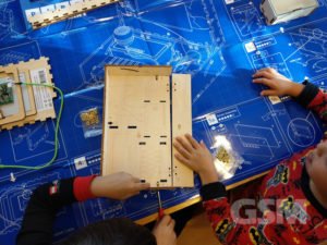 Piper Raspberry Pi DIY Computer Kit Review: the Fun Way to STEM