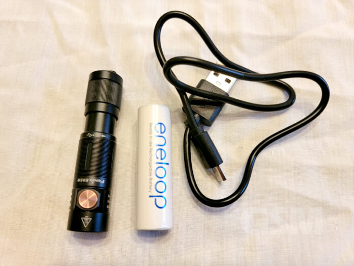 Fenix E05R Flashlight Review: 400 lumens on your Keychain